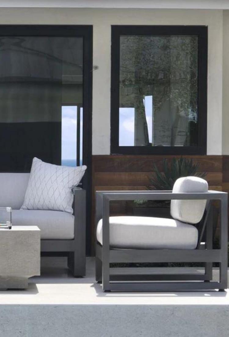 Make Your Home Beautiful & Elegant With Moda Living